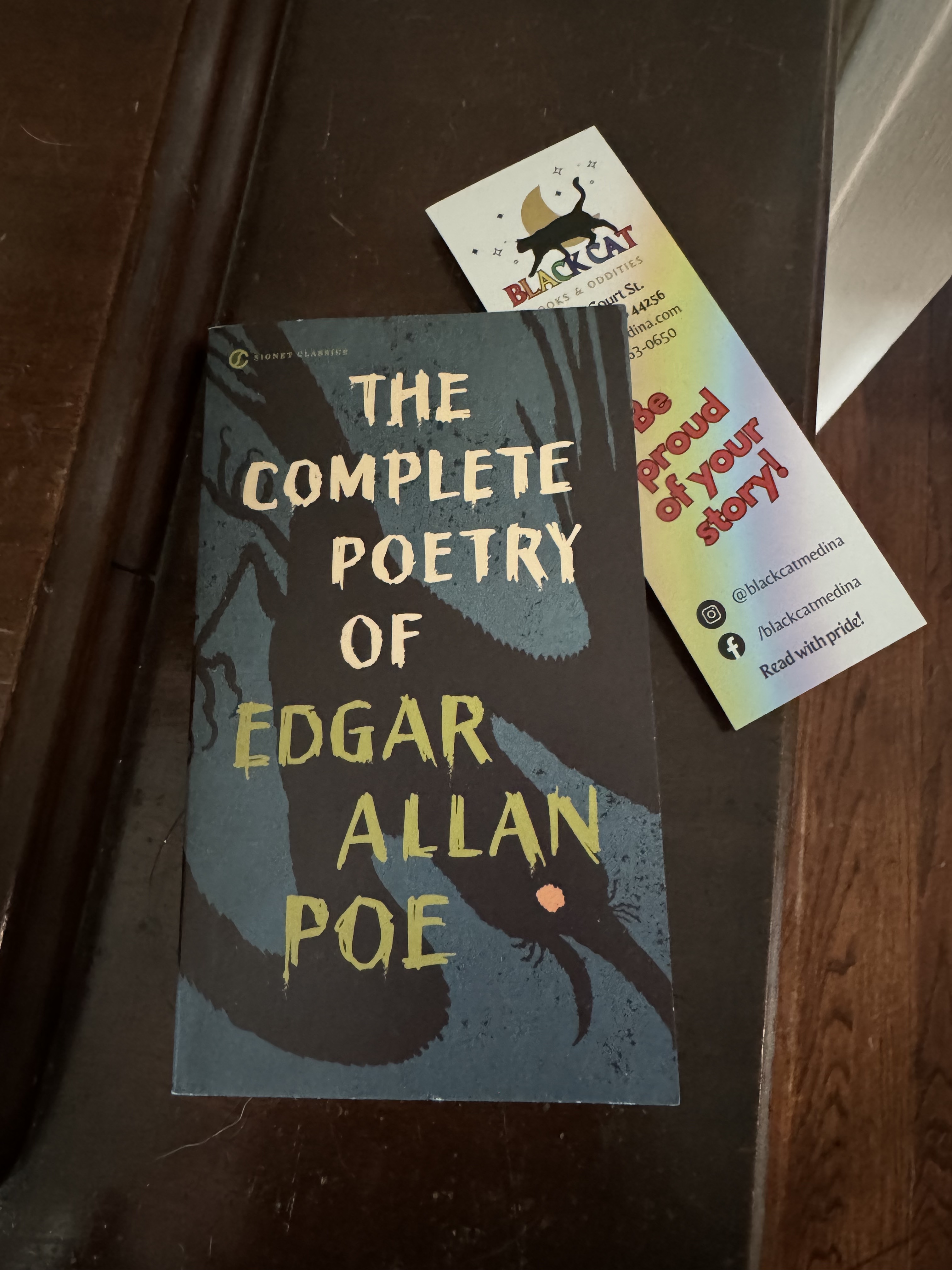 The Shire Room – Token Tolkien